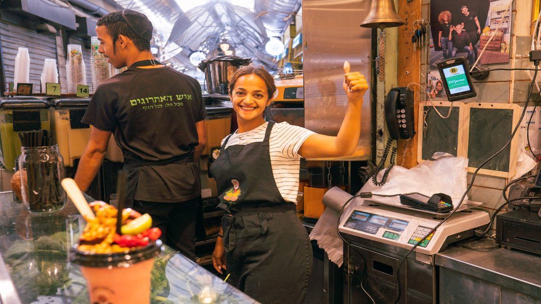 Uzi-Eli - The Etrogman - iTravelJerusalem